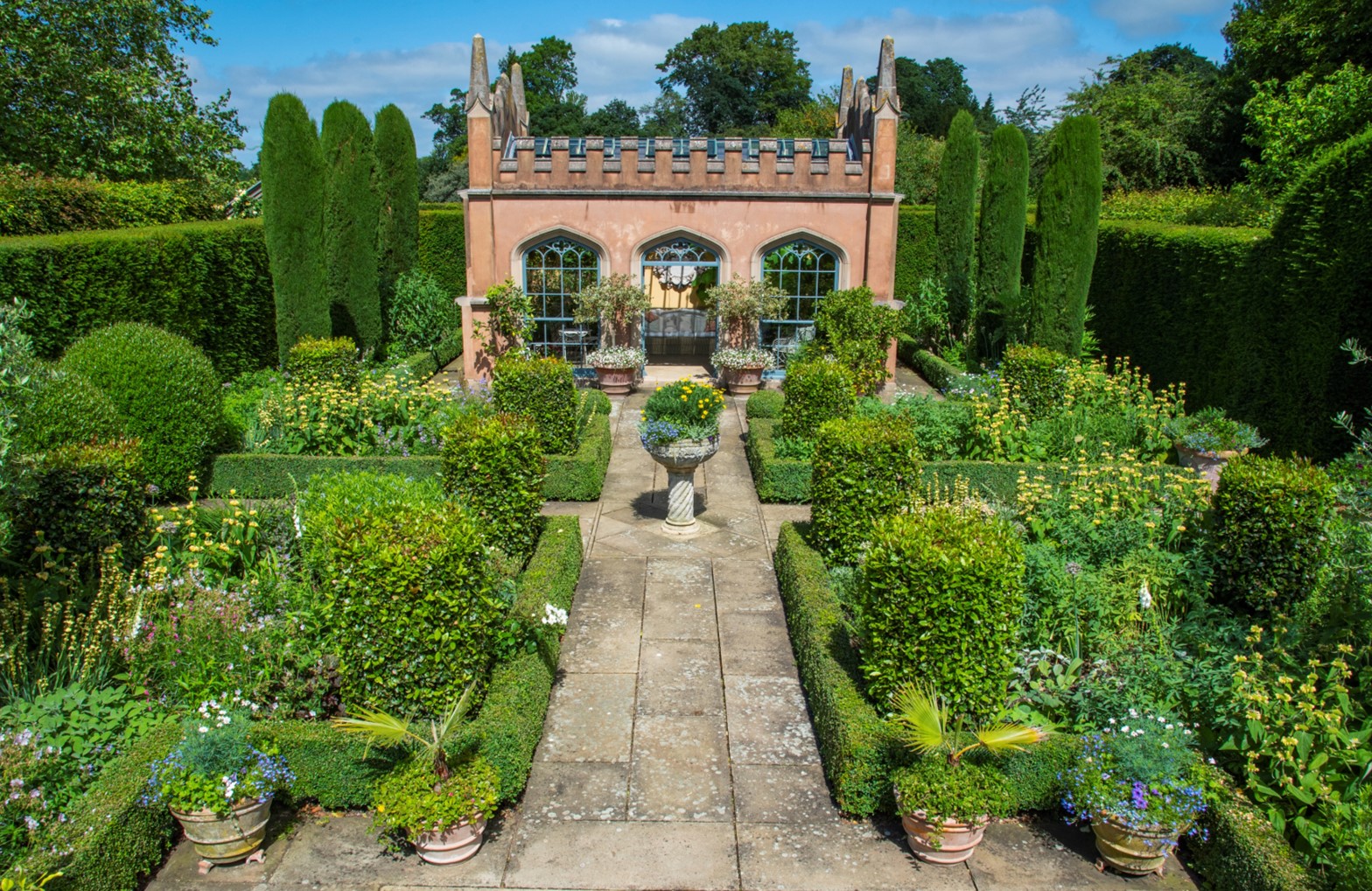 Elton Hall Gardens - Visit Heritage