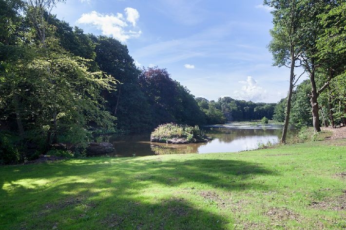 Step outside and enjoy the sunshine! - Visit Heritage