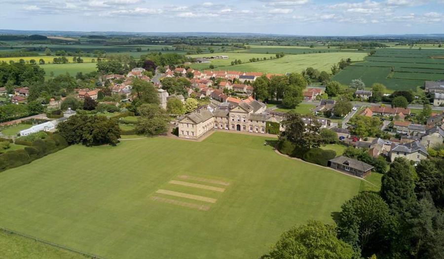 Hovingham Hall - Visit Heritage Things to Do